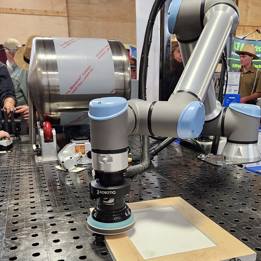 Collaborative Robots In Manufacturing | Cobot Automations