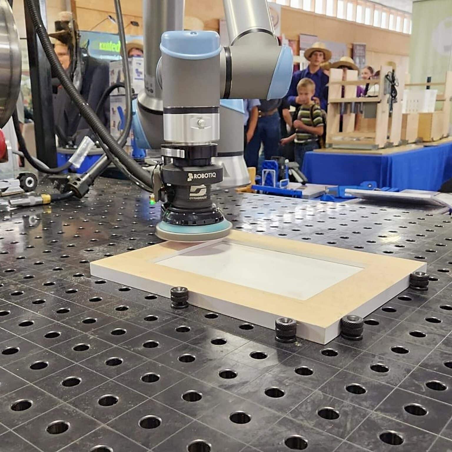 Collaborative Robots In Manufacturing | Cobot Automations