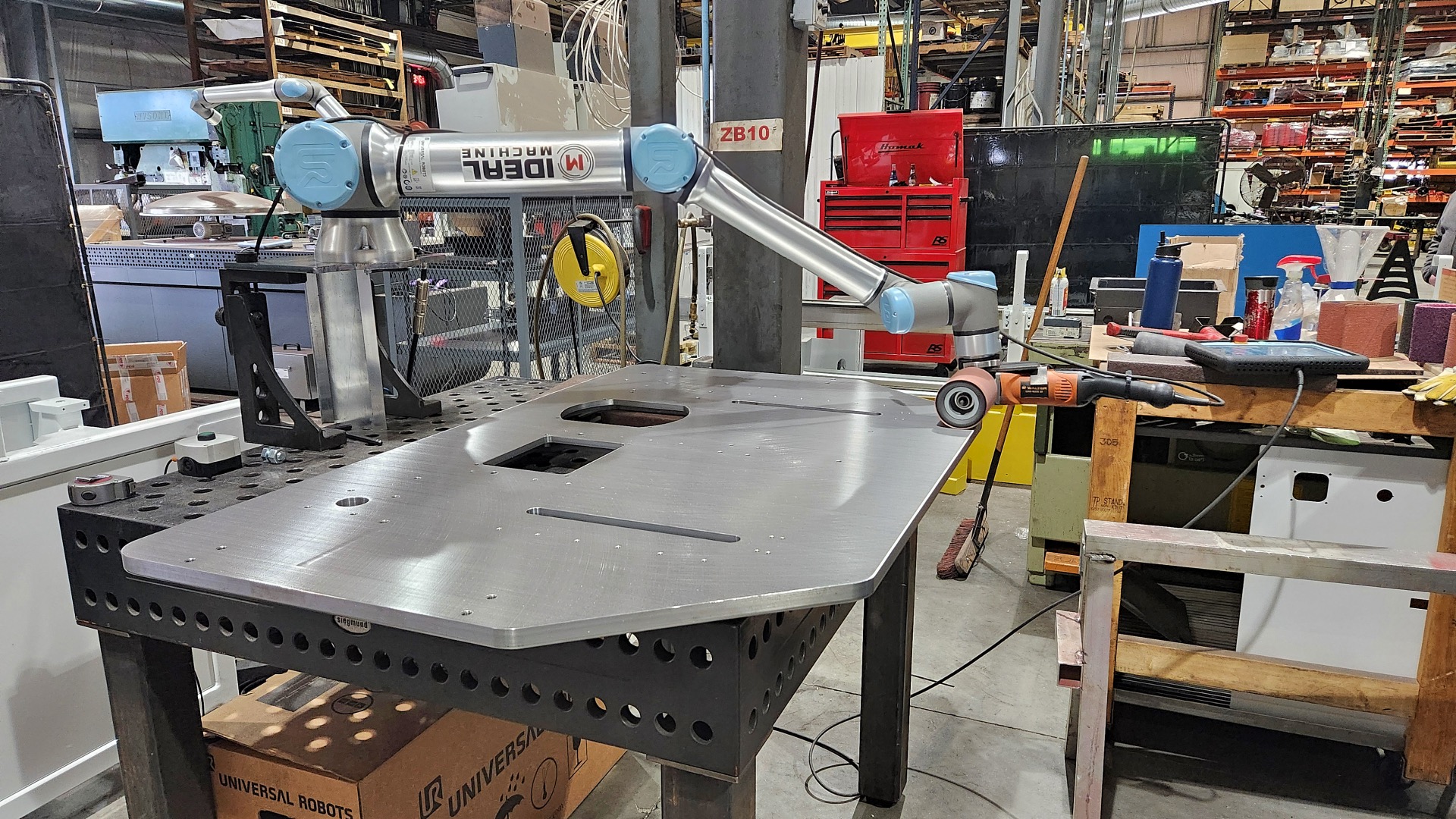 Robot Polishing Cell Automation | Ideal Machine